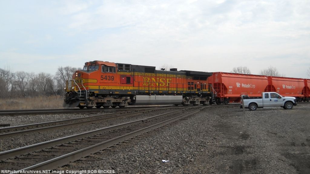 BNSF 5439